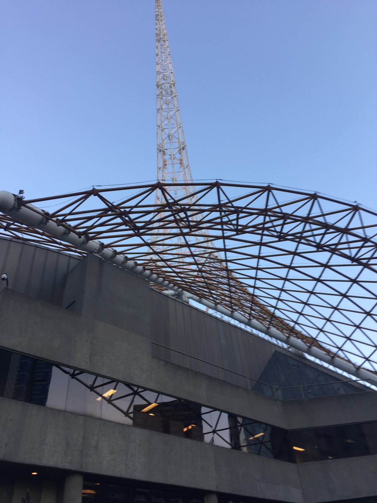 Melbourne rocks – Birkin and Backpack